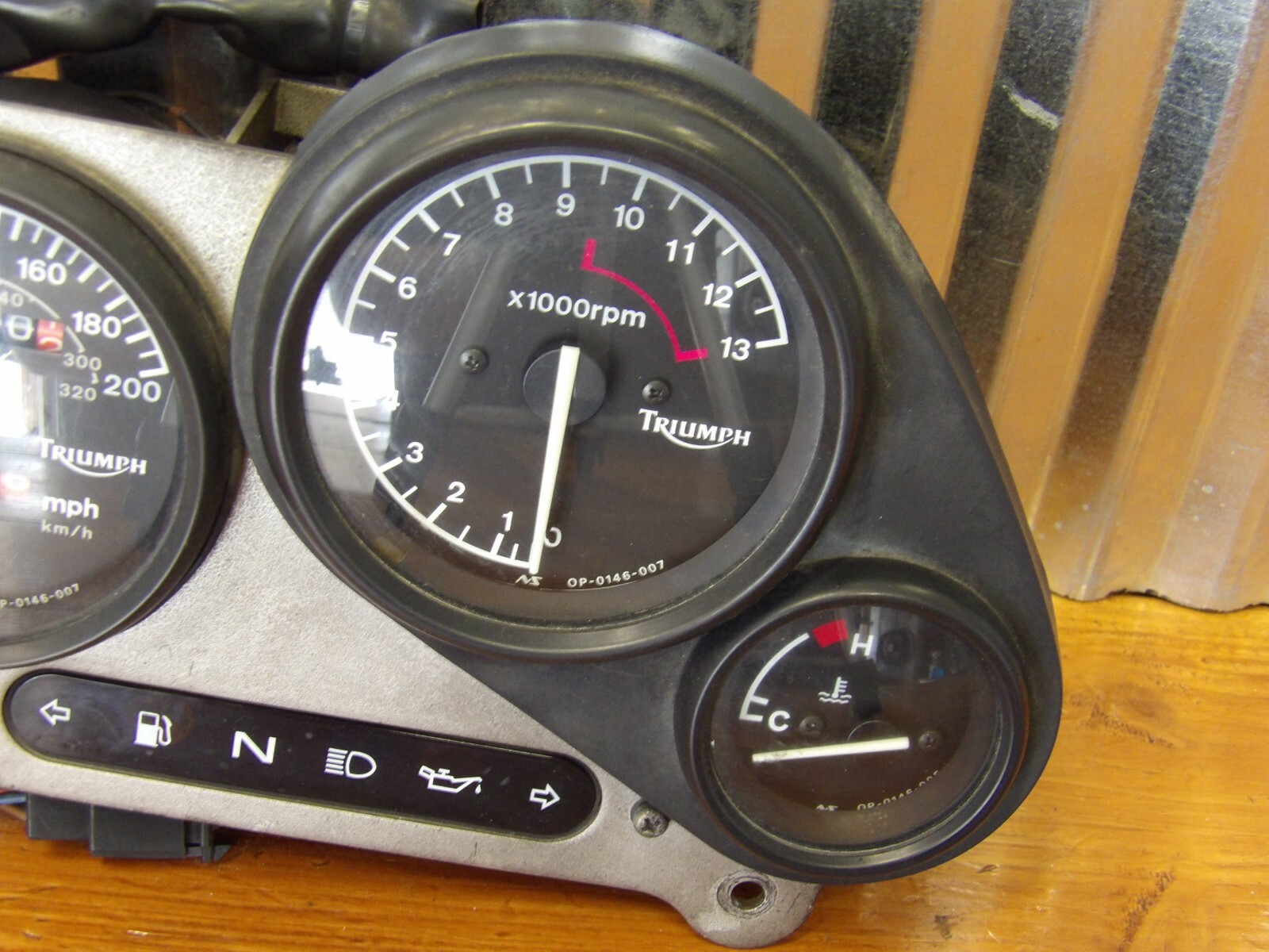 93-98 Triumph Sprint MPH RPM GAUGE 25K MILES SPEEDOMETER CLUSTER ...