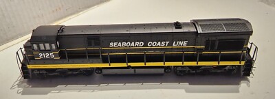 Atlas HO Scale U36B Diesel Seaboard Coast Line #2125 | eBay