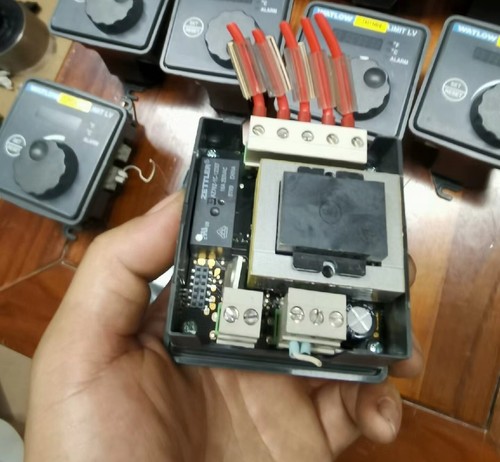 1pc USED LVE6JH00000450A temperature controller TESTED By DHL or FedEx ...