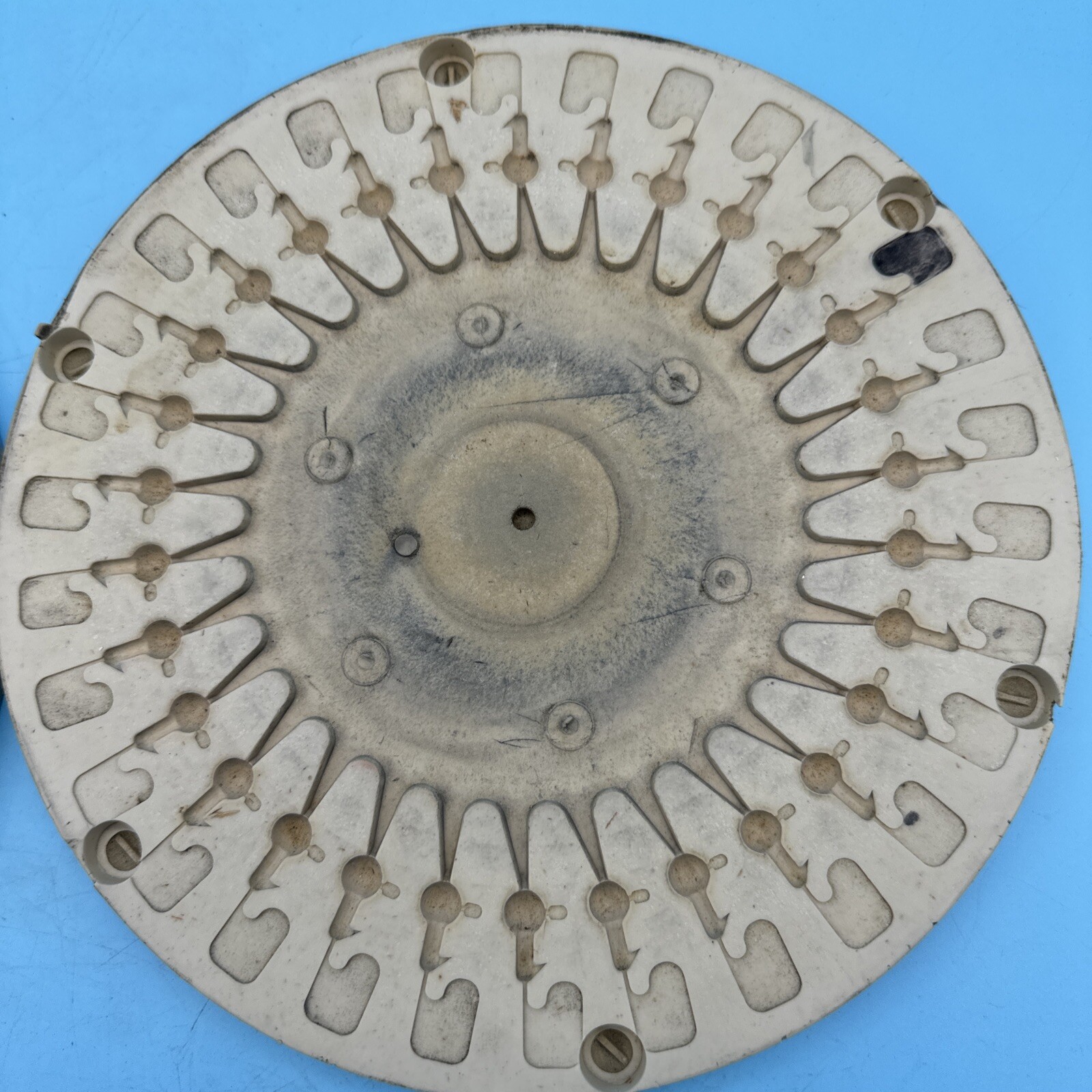 9” Spin Cast Mold for Fishing Lures, Ball Head Jig 1/8oz, 30 Cavity ...