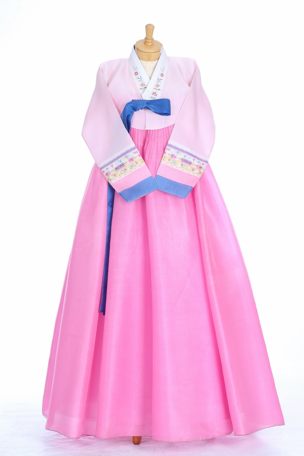 Traditional Korean Hanbok Dress 2pc Light Pink & Pink… - Gem