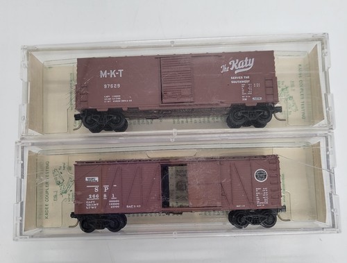 N gauge Kadee Micro-trains Box car Lot Of 2 With Box Lot 2 | eBay
