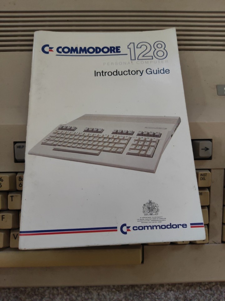 Commodore 128 Personal Computer with Box - Vintage Retro Gaming ...