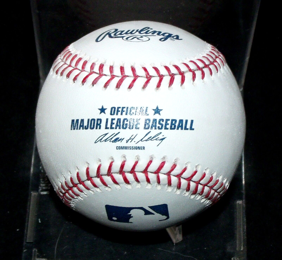 Rawlings Official Major League Darrell Evans Autographed Baseball A5063 ...