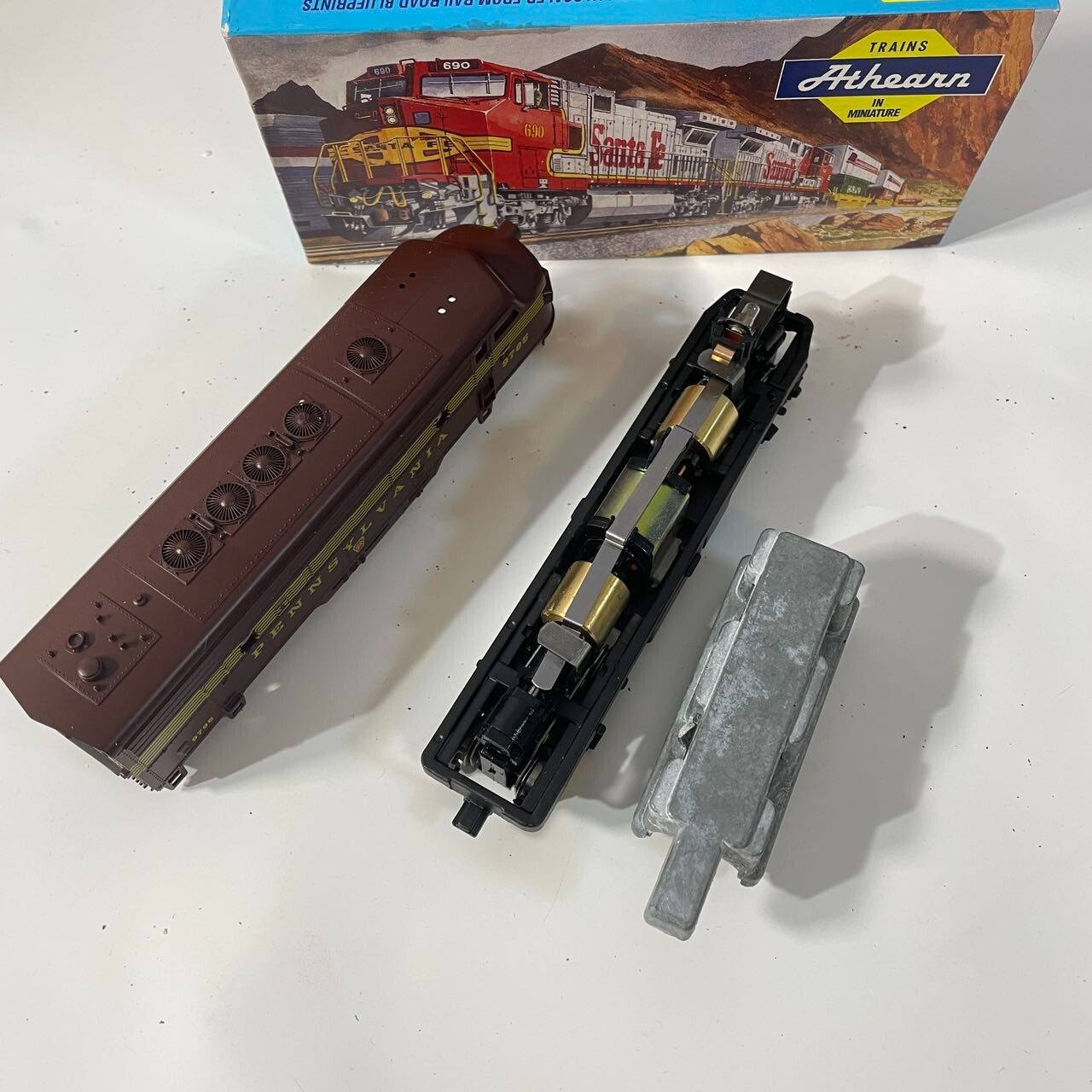 HO Scale Athearn Pennsylvania RR Super Power F7A Diesel Locomotive 3205 ...