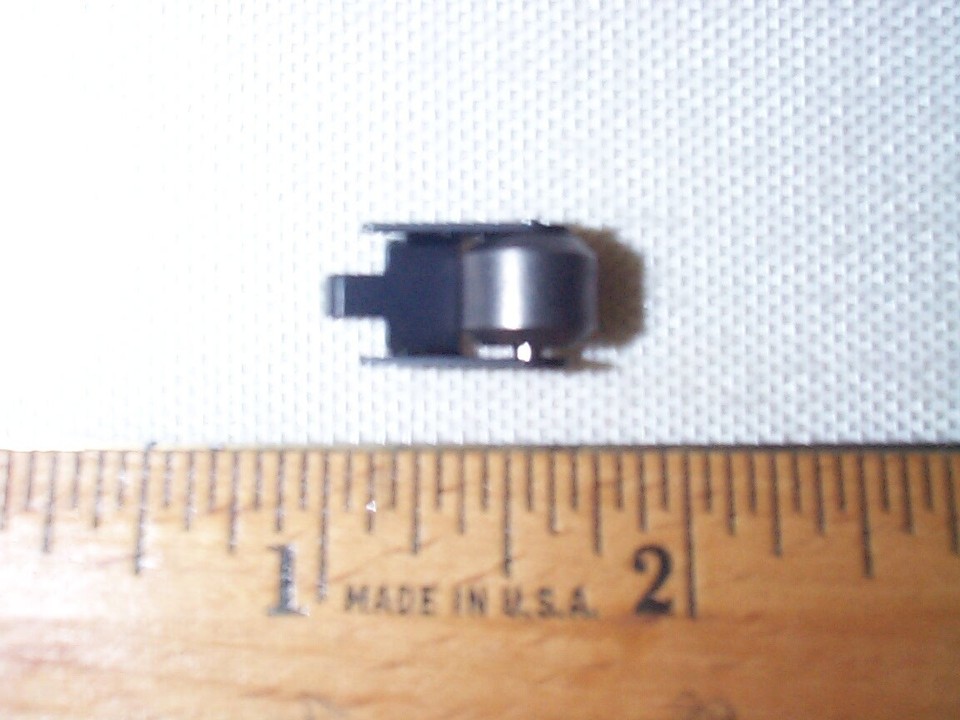 Lionel 2026 (1951 Ver) 2036 2037 2036-122 Collector / Roller & Brkt ...