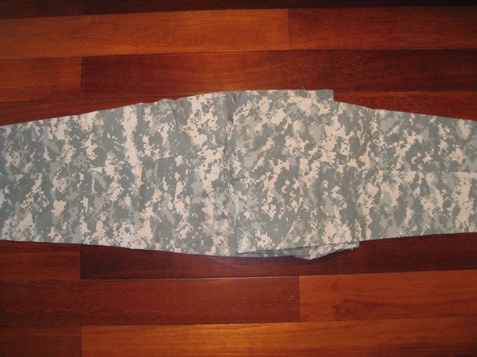 USGI Army Issue ACU UCP Army Combat Uniform Camo Trousers Pants USA ...