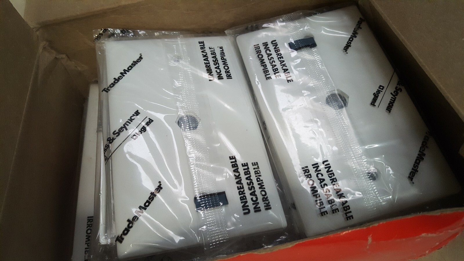 20 PS Trademaster White 1-Gang Phone Cable 13/32" Hole Unbreakable ...