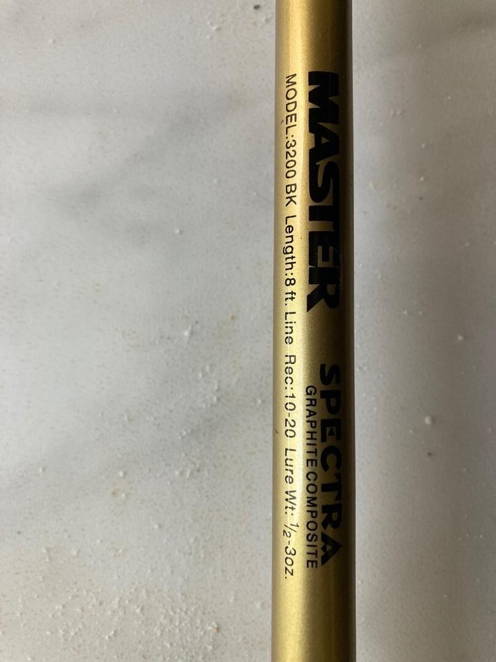 Master Spectra Graphite Composite 8 FT Model 3200 2 pc spinning rod | eBay