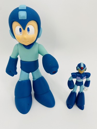 Jazwares 2005 2004 Mega Man Retro Roto MegaMan Figure Lot of 2 | eBay