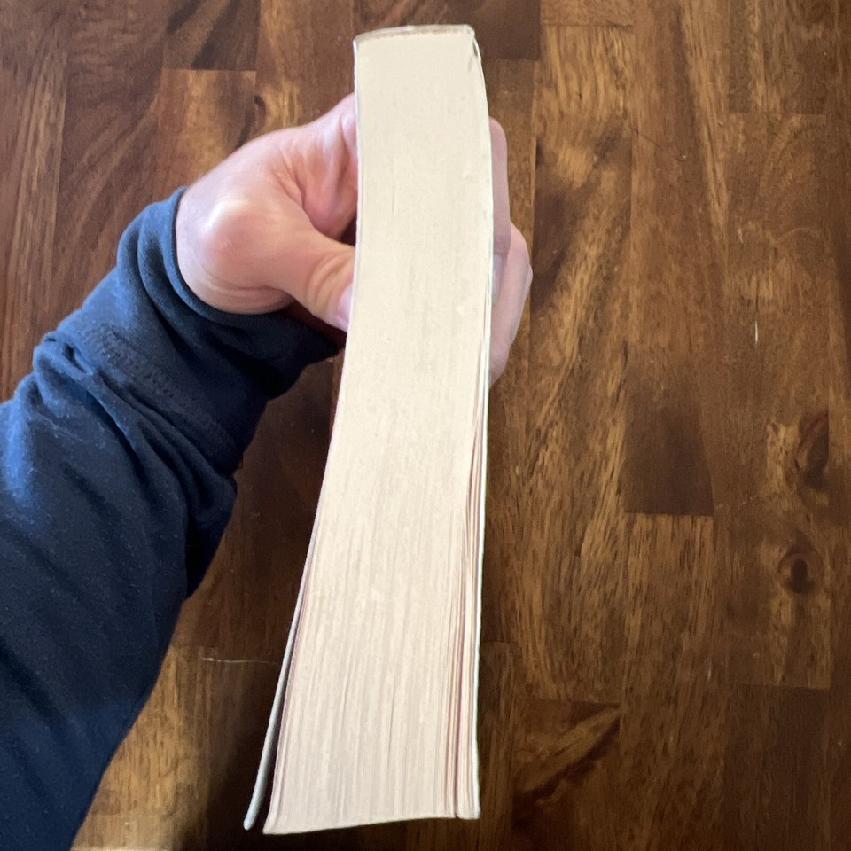 Hunt for the Skinwalker Utah Ranch UFO Book George Knapp Colm Kelleher ...