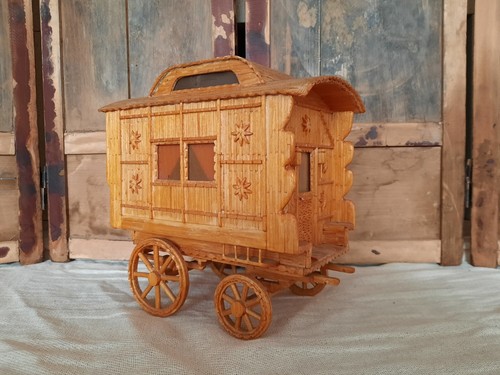 Matchbuilder Victorian Wagon gypsy Cart Matchstick Model vintge prison ...