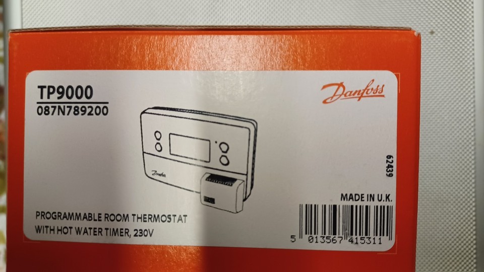 Danfoss TP 9000 087N789200 Programmable Room Thermostat with DHW Time ...
