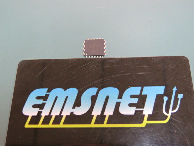 MICROCHIP PIC16LF74-I/PT Qty of 6 per Lot PIC PIC 16F Microcontroller ...