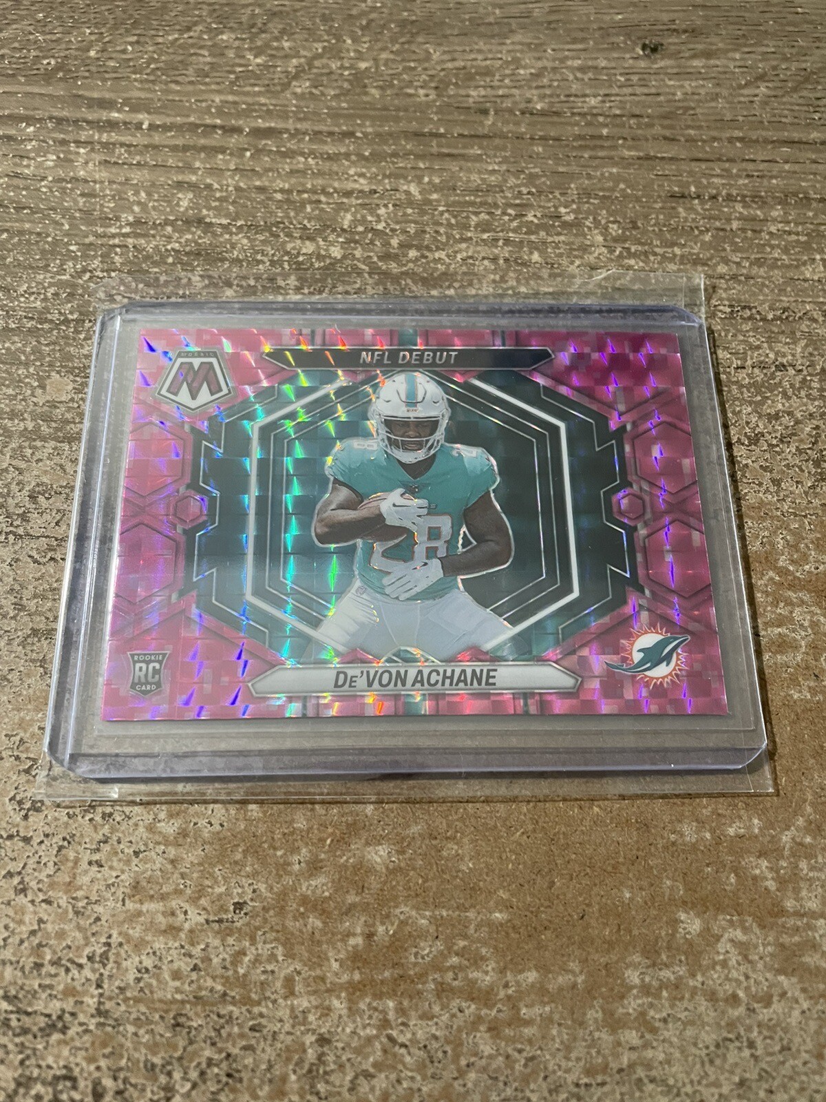 2023 Panini Mosaic DEVON ACHANE RC NFL DEBUT PINK CAMO PRIZM #ND-8 ...