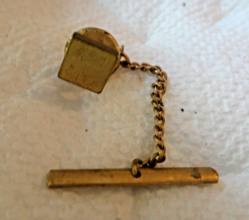 VINTAGE SWANK 8MM Gold Tone Plain SQUARE Tie Tack Pin Clasp with Chain ...