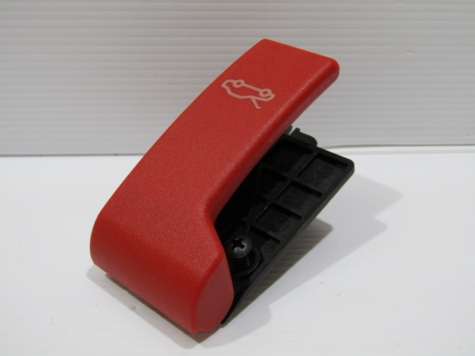 Mercedes-Benz E W213 Bonnet Release Handle A2138800402 2017 for sale ...