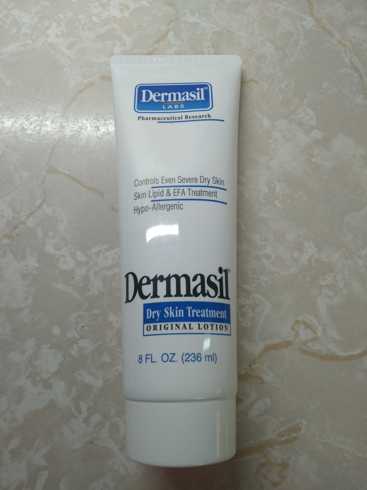 Get 4 Tubes Of Dermasil Dry Skin Treatment Original Lotion 8 oz EXP:07/ ...