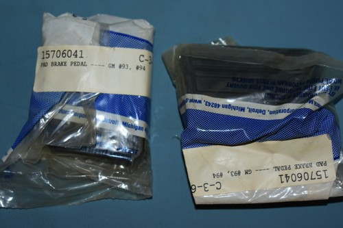 GM 15706041 Clutch Brake Pedal Pad Cover OEM | eBay
