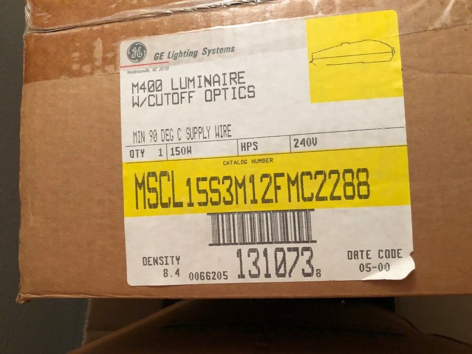 GE M-400 Luminaire w/ Cutoff Optics Light Roadway Fixture 90 Deg C HPS ...