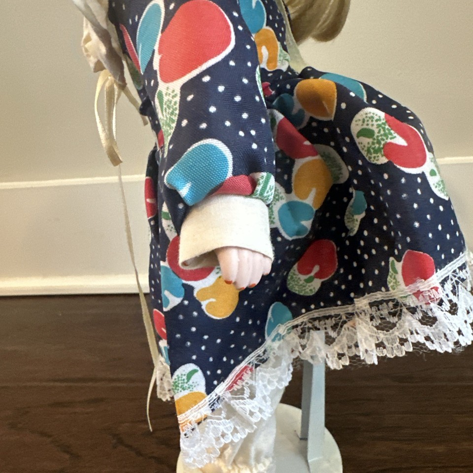 America's Dolls - Beautiful Porcelain Doll in Adorable blue and White ...