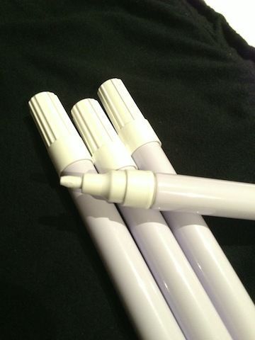 HOLDEN HSV HDT VE GTS SS MONARO TOUCH UP Clear + Colour Pen VOODOO 608R ...