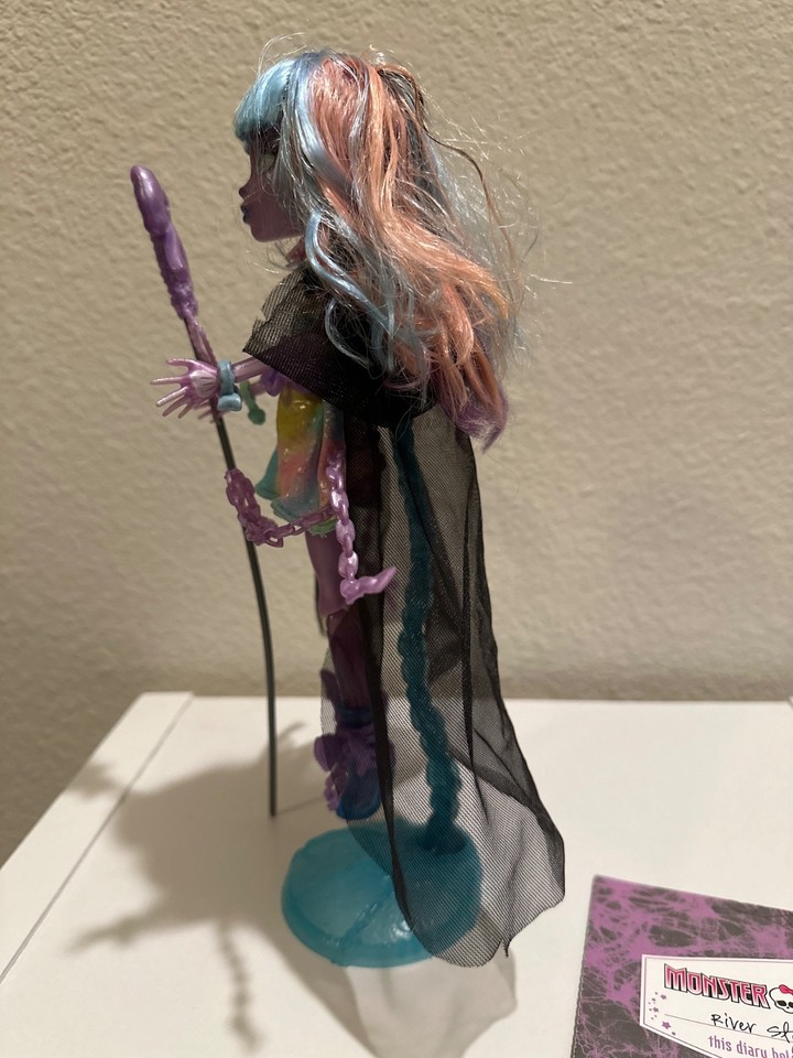 Original 2014 Monster High HAUNTED Student Spirits River Styxx Doll | eBay