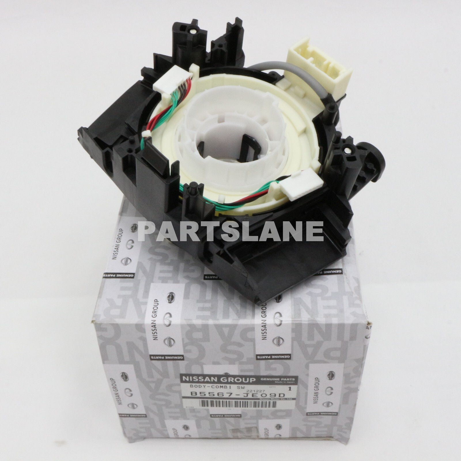 B5567JE09D Genuine Nissan Body Combi SW B5567-je09d for sale online | eBay