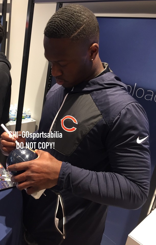 Jordan Howard Signed Auto Riddell Chicago Bears Mini Helmet PROOF ...