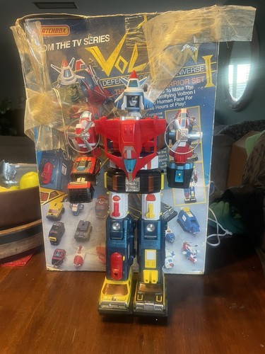 Vintage Matchbox 1984 Voltron I Deluxe Warrior Set - complete Read ...
