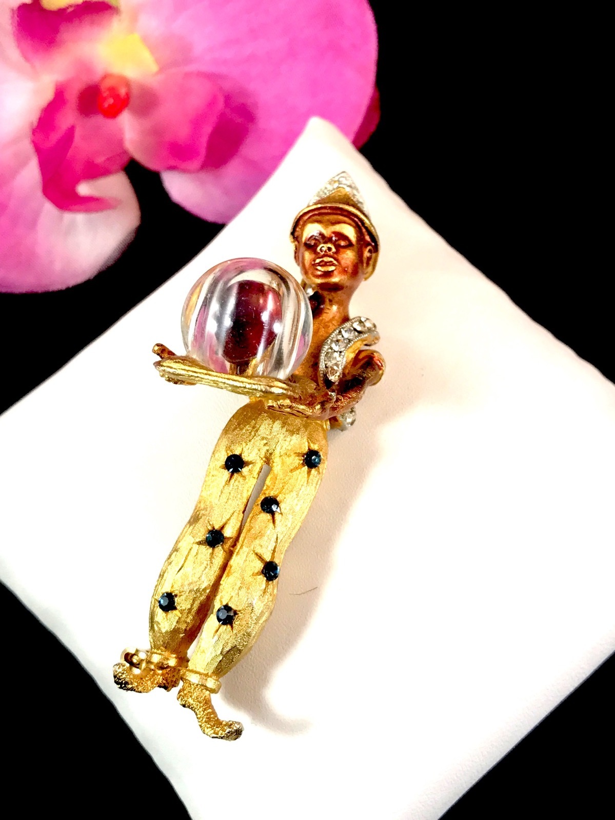 RARE HAR GENIE FORTUNE TELLER LUCITE CRYSTAL BALL SAPPHIRE RHINESTONE ...