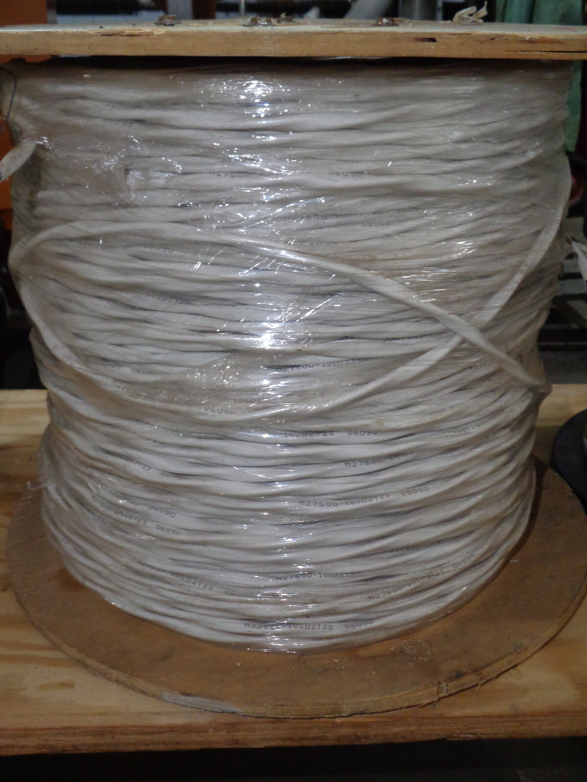 RAYCHEM AIRCRAFT WIRE CABLE 55A1821-10-9/96-9CS2275 SPOOL OF 6155 FT | eBay