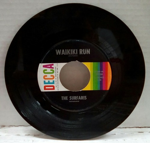 The Surfaris Waikki Run/Point Panic 7" Single 31538 | eBay