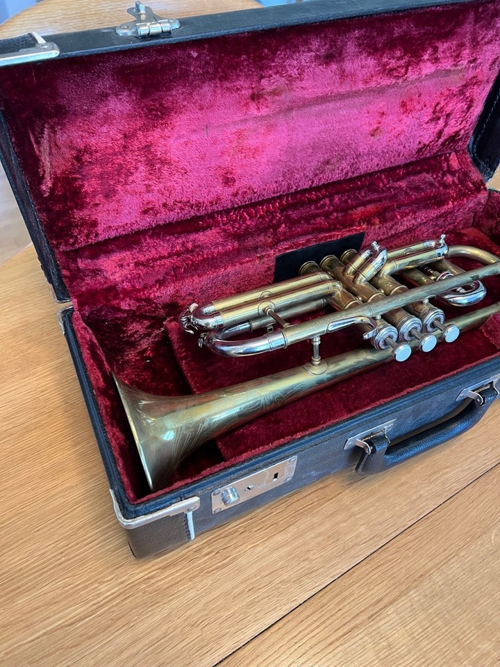 Conn 80A Victor Cornet Serial #423042. No Dents. 1953-54 production ...