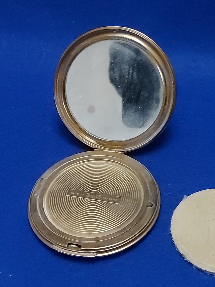 Job Lot Of Vintage Powder Compacts / Mirrors etc - Stratton, Kigu ...