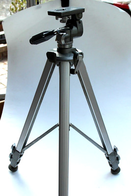 VELBON DGB-3 CAMERA TRIPOD CLICK LOCK LEGS 3 WAY HEAD | eBay Australia