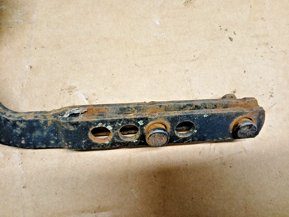 Sears Craftsman GT3000 Mower Lawn Tractor Deck Wheel Bracket 50 In Deck ...