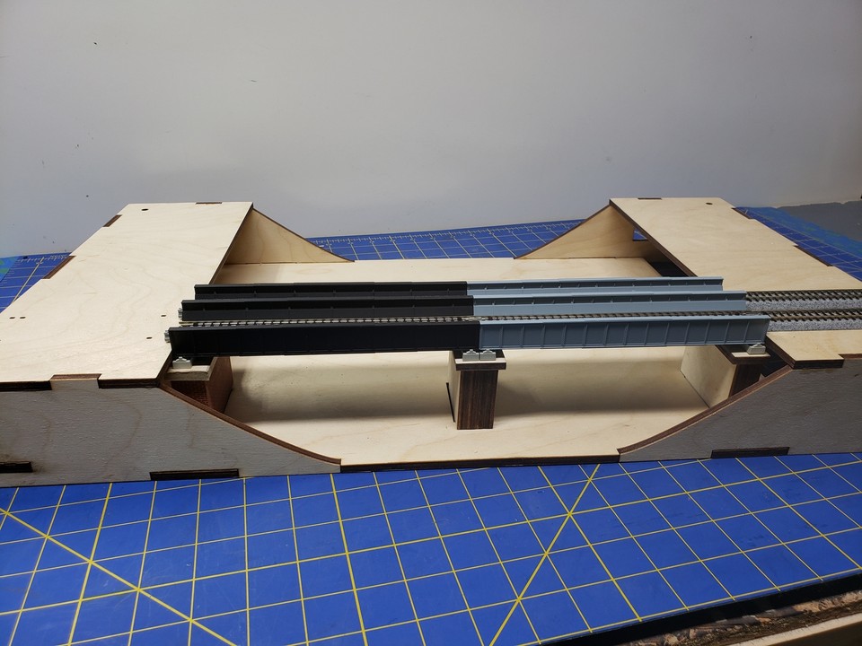 N Scale T-TRAK Valley Double 186-124-186 Bridges 13in Module | eBay