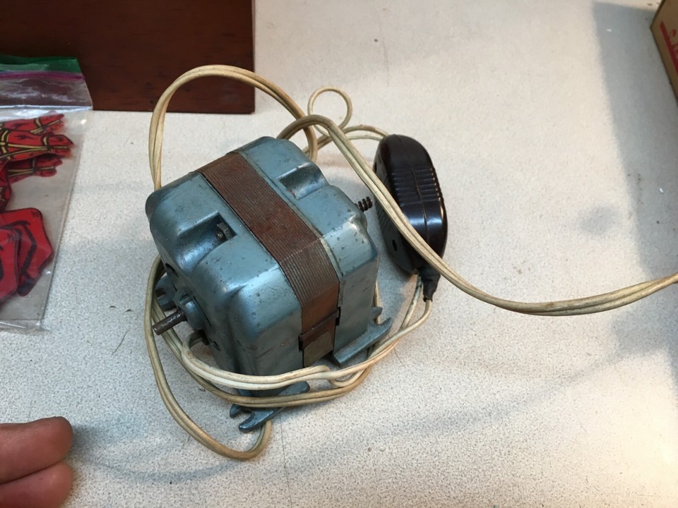 Gilbert Erector Merry Go Round Ferris Wheel Carnival set horses and ...