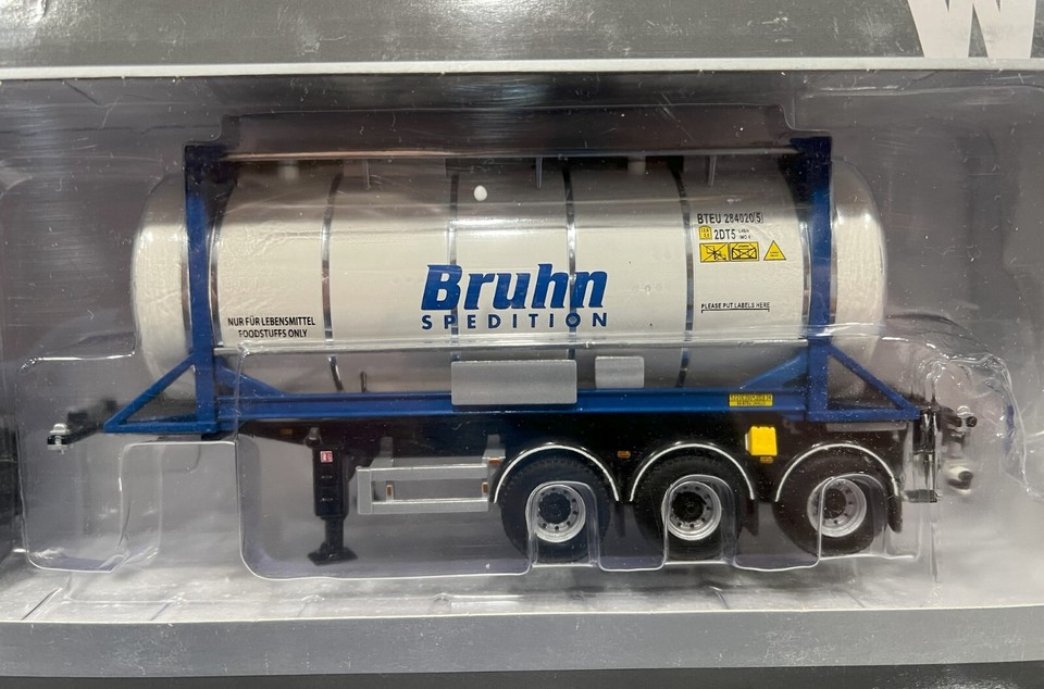 WSI Bruhn Volvo FH Globe XL 4x2 W/20 Ft Tank Container + Chassis 1:50 ...