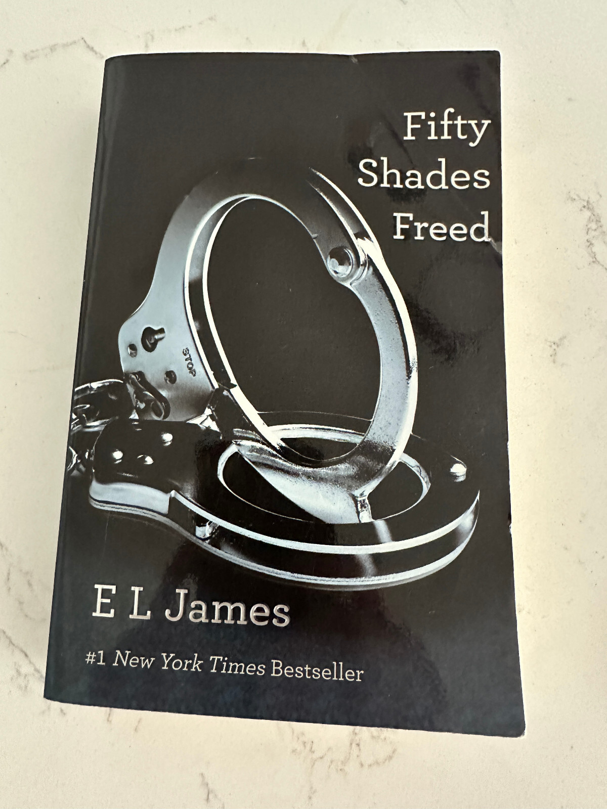 Fifty Shades Freed: Book Three of the Fifty Shades Trilogy [Fifty ...