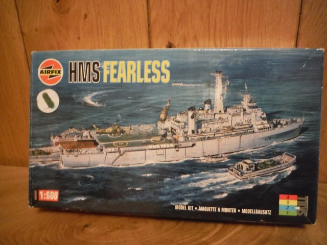 Airfix Model Kit 03205 - HMS Fearless 1 600 for sale online | eBay