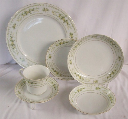 Mikasa Fine China Waverly 3901 pattern 6 Piece PLACE SETTING | eBay