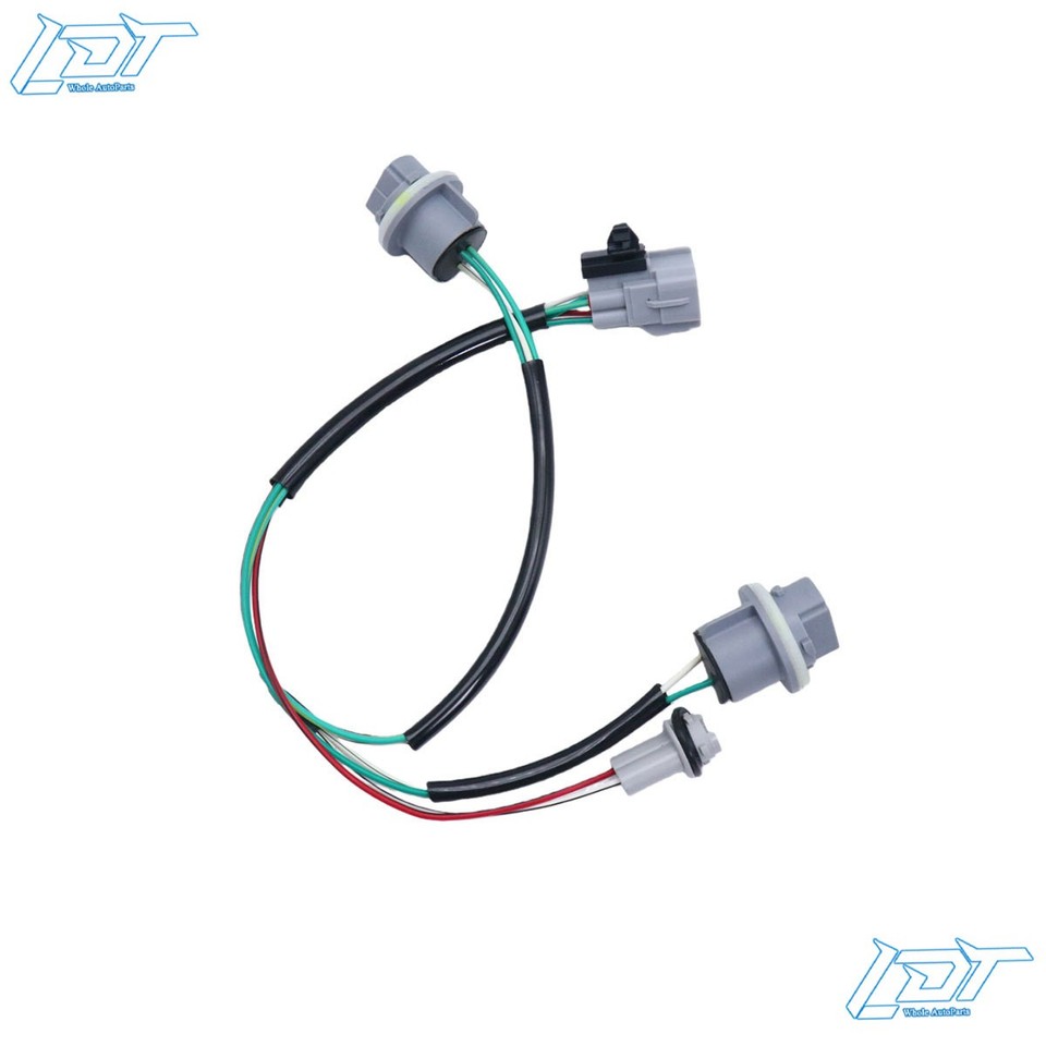 Socket & Wire Taillight Bulb Holder 81555-0C070 For 2007-2013 Toyota ...