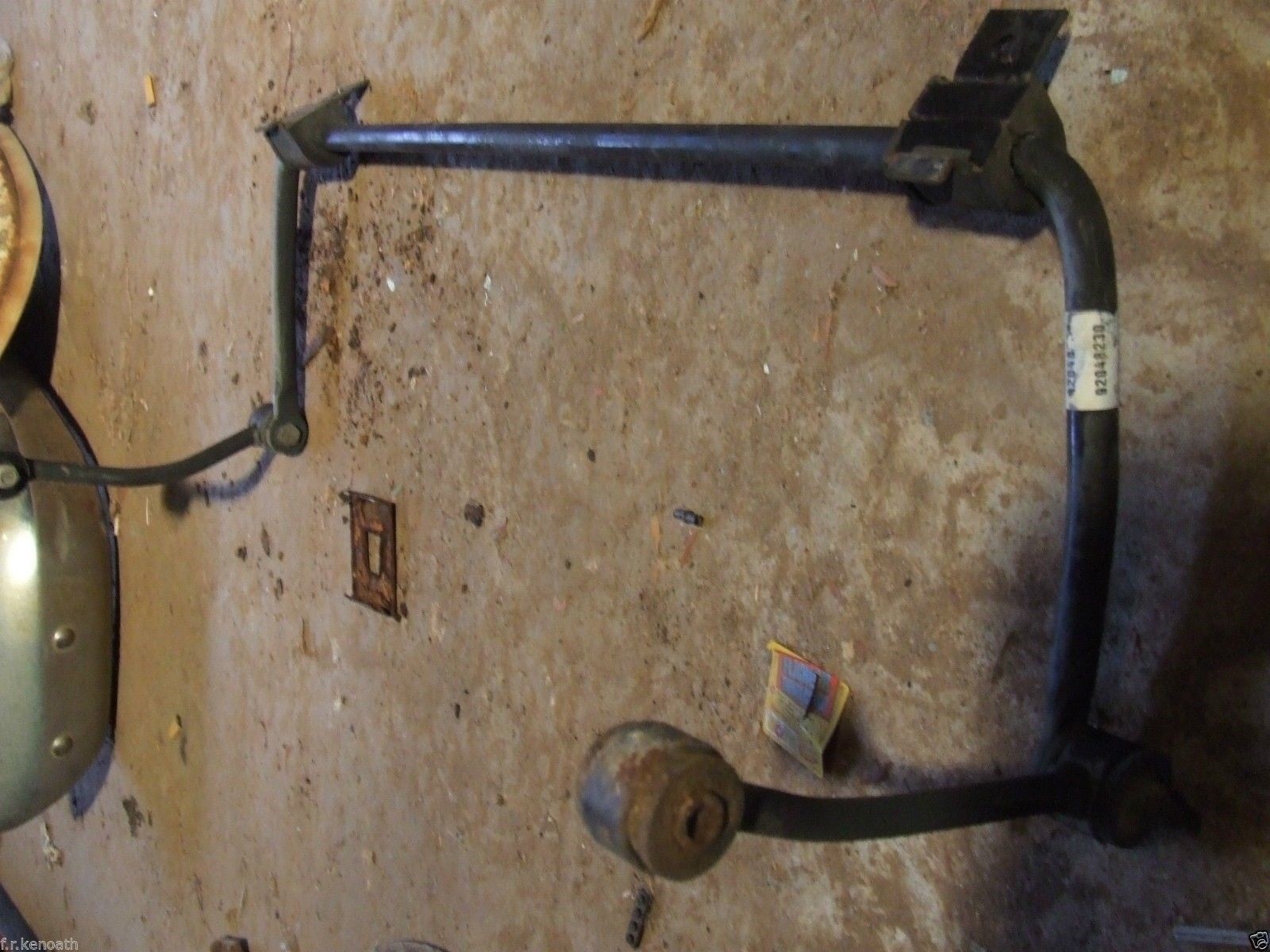 Holden Commodore VT VX Rear sway bar and links | eBay Australia
