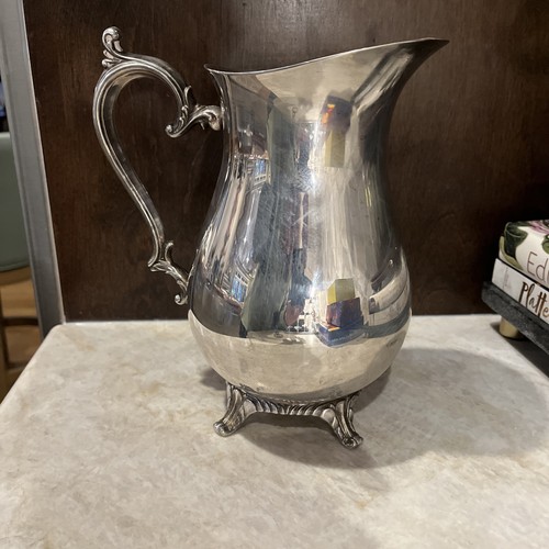 Vtg. Wm Rogers Footed Victorian Style Water Pitcher w/ ice lip Silver ...
