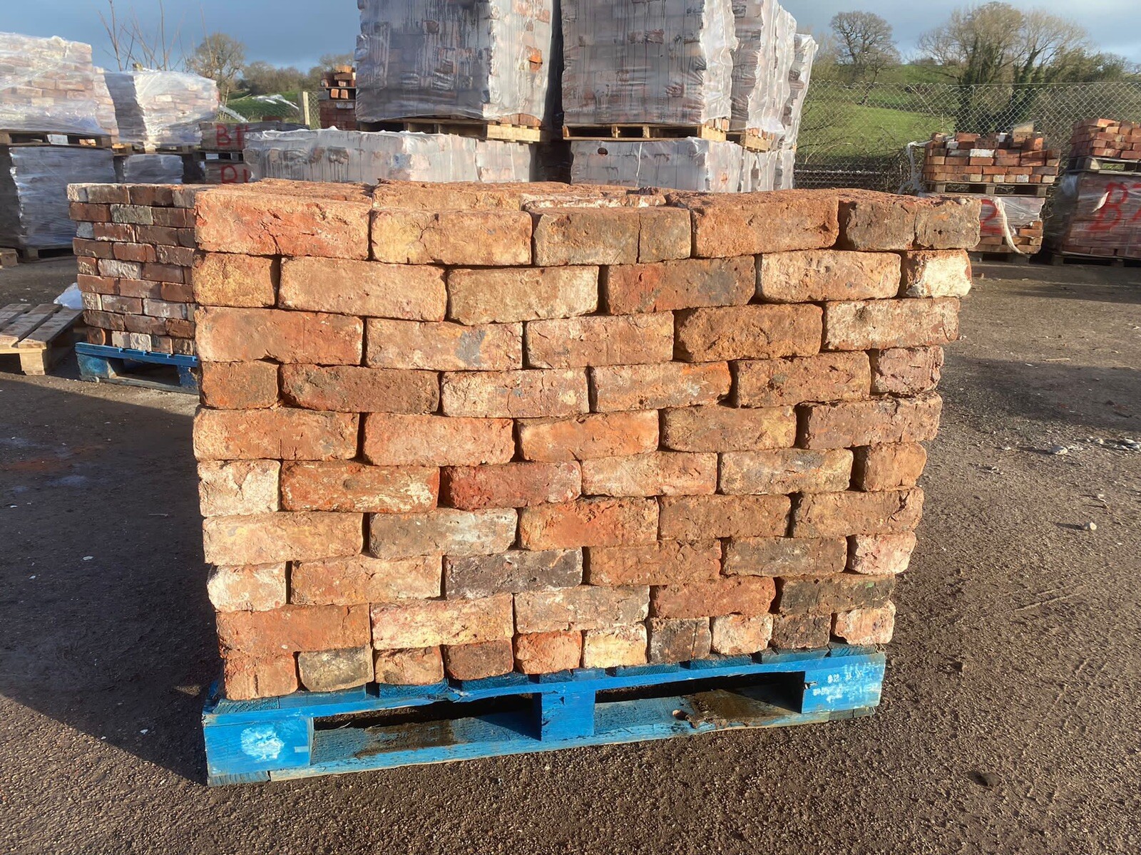 RECLAIMED HANDMADE CHESHIRE BRICKS UK DELIVERY AVAILABLE | eBay UK