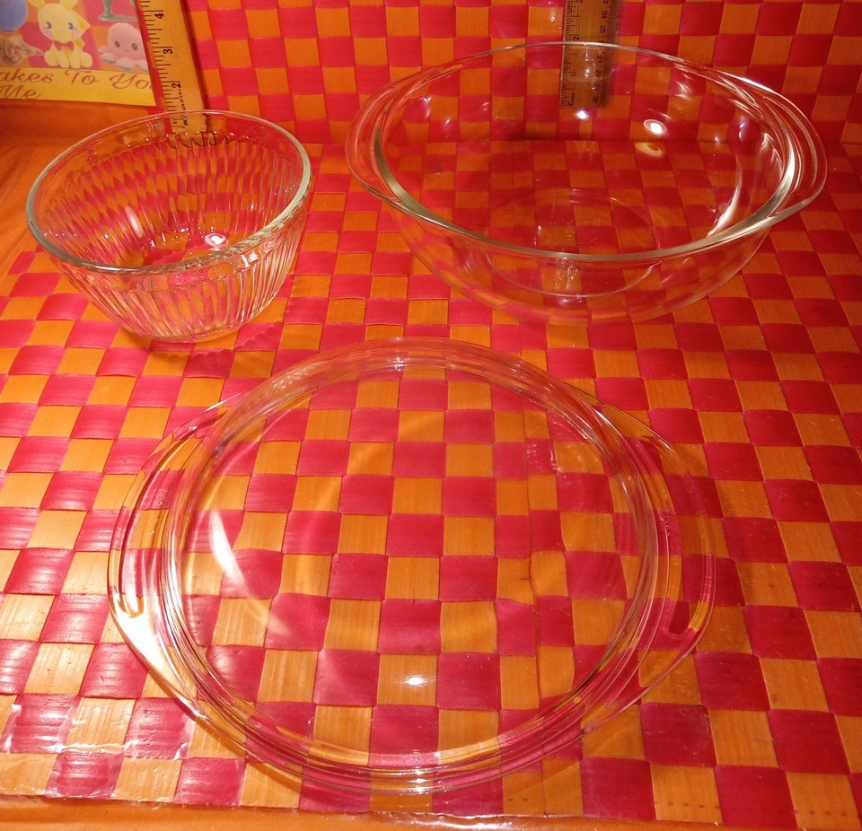 Pyrex, glass cookware, kitchen pair, 1 w/lid #024 = 2 Qts, smaller ...