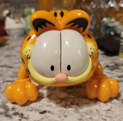 Vintage Garfield The Cat Handheld Massager Paws the Rival Company ...