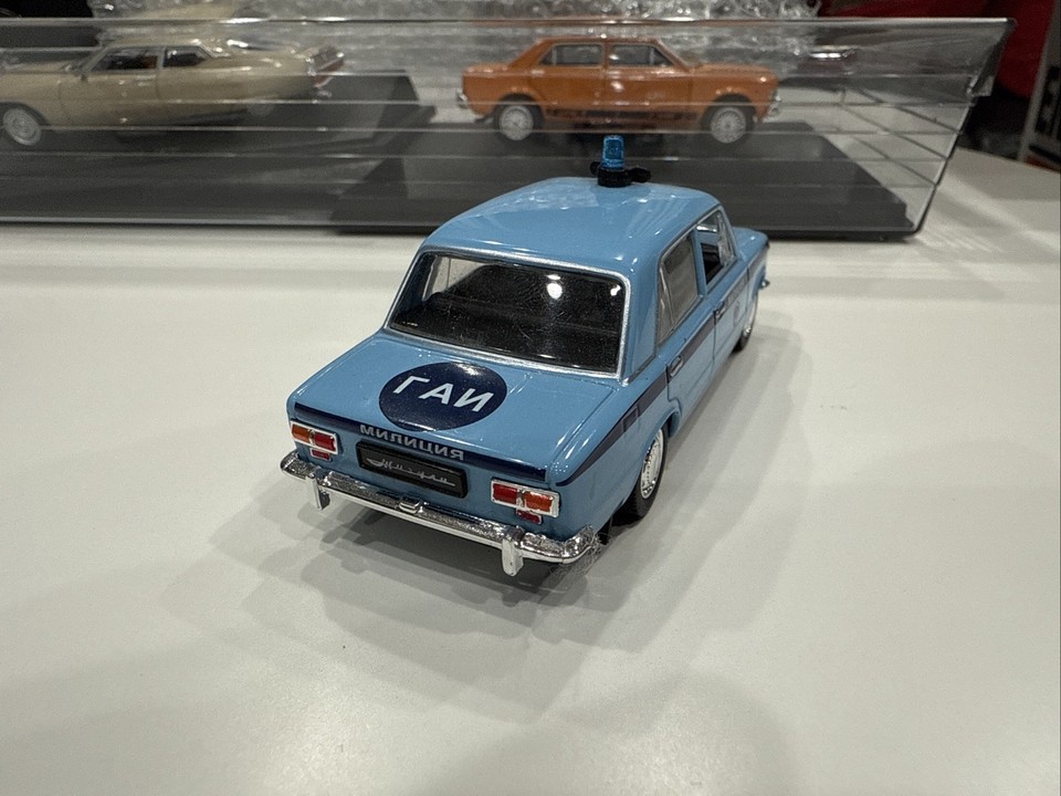 Deagostini Gaz 24 Volga Police Car 1.43 Scale | eBay